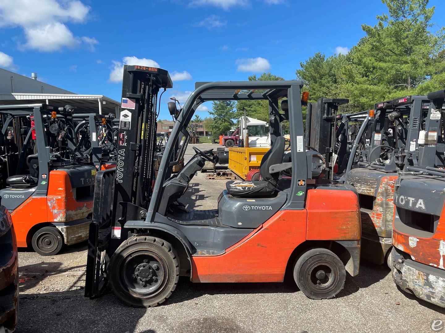 2012 LP Gas Toyota Pneumatic Tire 4 Wheel Sit Down | Eliftruck