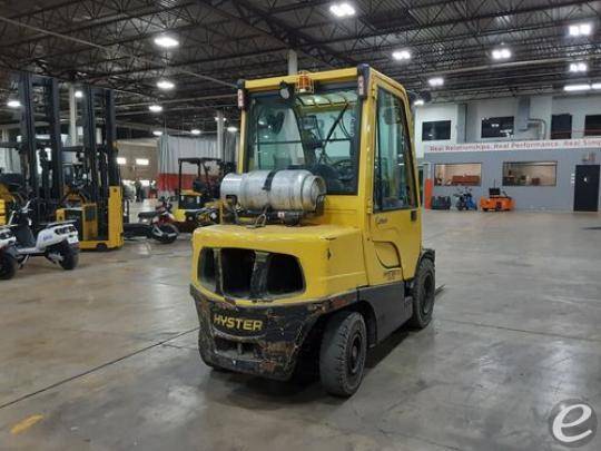 2020 LP Gas Hyster H70FT Pneumatic Tire 4 Wheel Sit Down