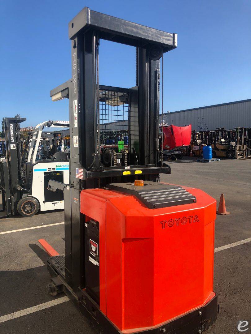 2007 Electric Toyota 7BPUE15 Electric Order Picker