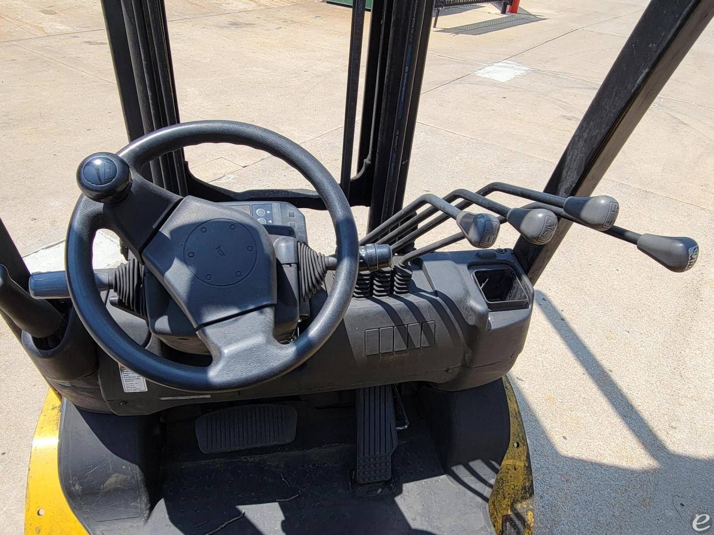 2018 LP Gas Yale GLP050MX Pneumatic Tire 4 Wheel Sit Down