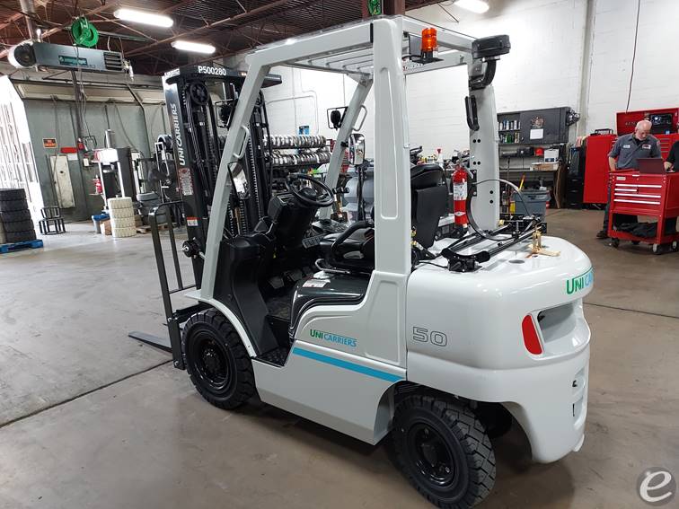2024 LP Gas Unicarriers Pneumatic Tire 4 Wheel Sit Down | Eliftruck