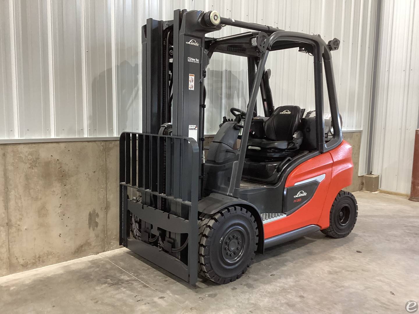 2023 LP Gas Linde Pneumatic Tire 4 Wheel Sit Down | Eliftruck