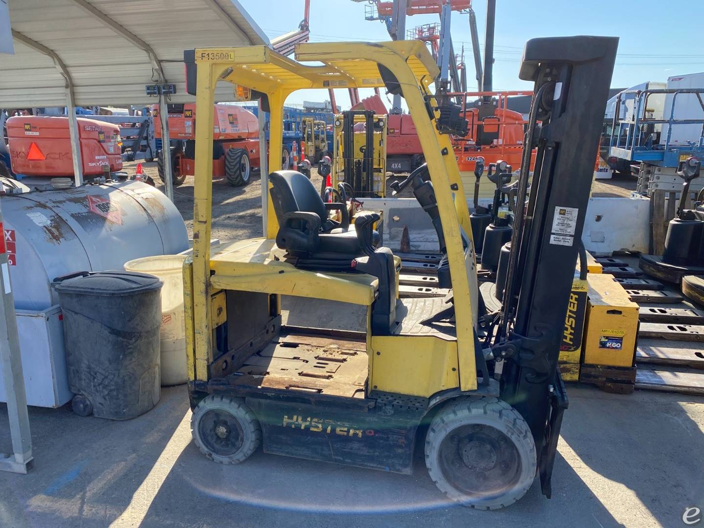 2014 Electric Hyster E60XN Electric 4 Wheel Sit Down