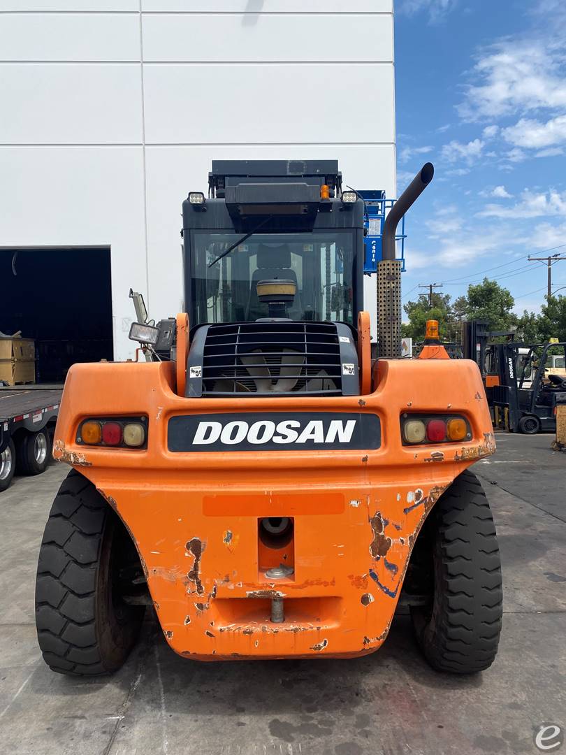 2014 Diesel Doosan D160S-5 Pneumatic Tire 4 Wheel Sit Down