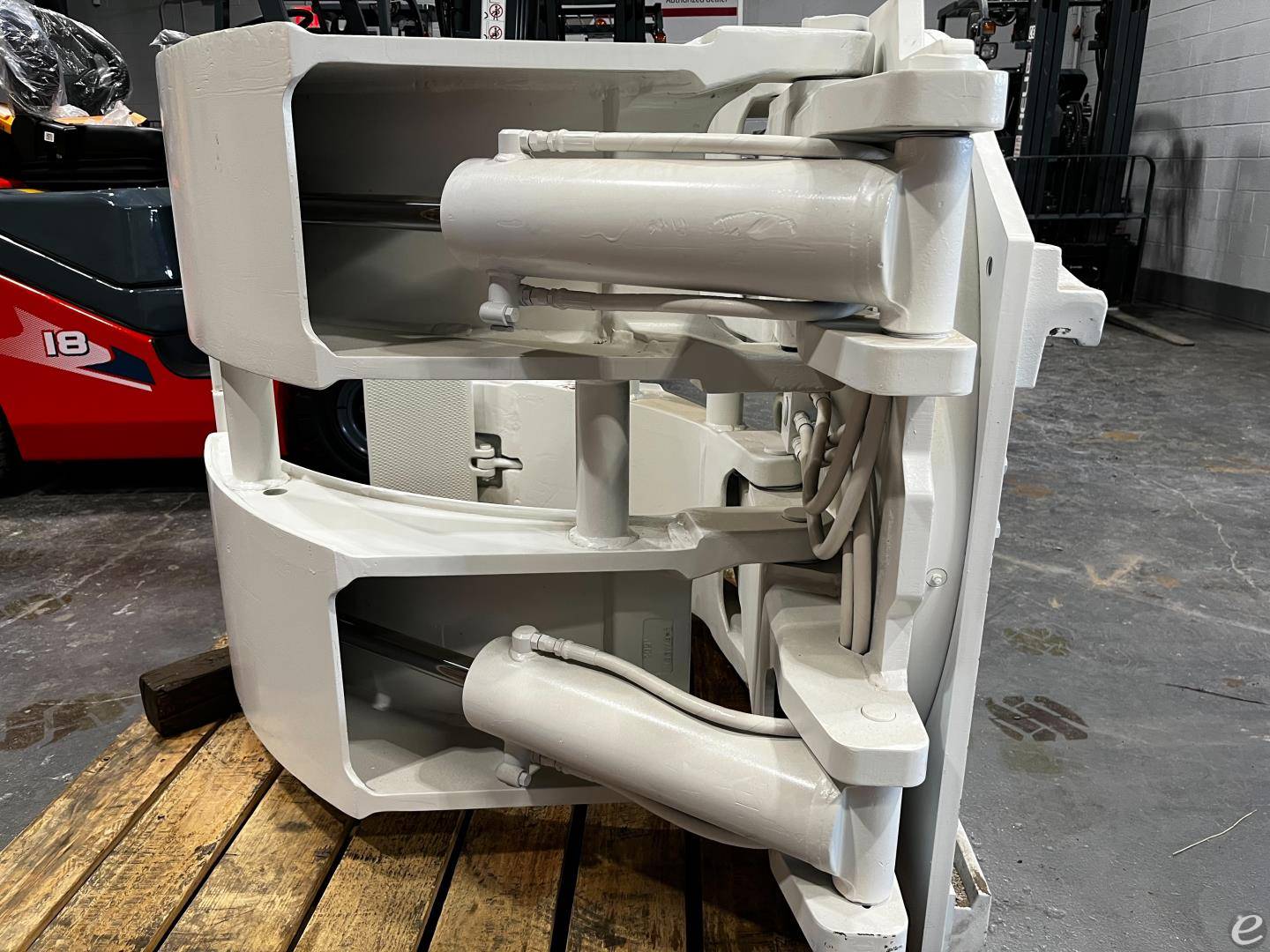 Cascade 90F-RCP-01C Paper Roll Clamps