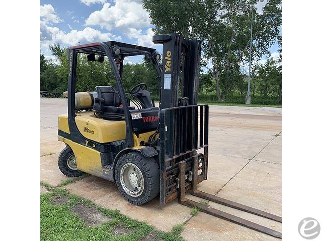 2013 LP Gas Yale Sit Down Rider GP050VX - 123Forklift