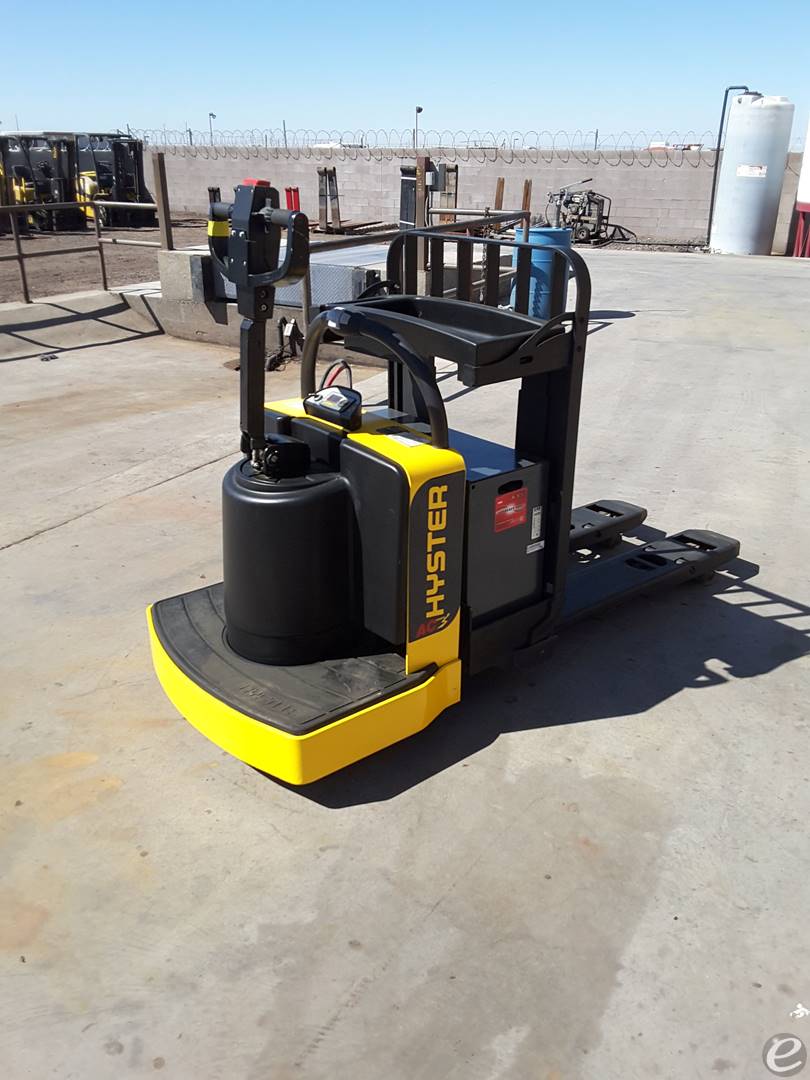 2017 Electric Hyster B60ZHD Electric Walkie/Rider Pallet Jack