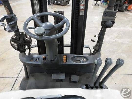 2017 Electric Crown SC5245-40 Electric 3 Wheel Sit Down