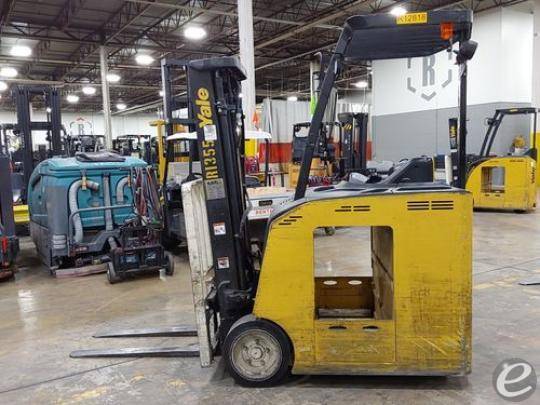 2013 Electric Yale Forklifts ESC030 - 123Forklift