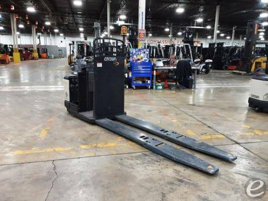 2018 Electric Crown PC4500-60 Electric Walkie Stand Up Center Control