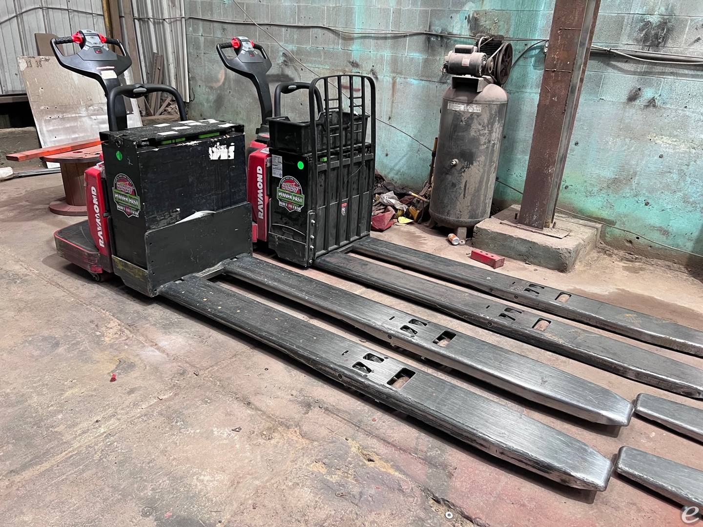 2017 Electric Raymond Sit Down Rider 8410 - 123Forklift