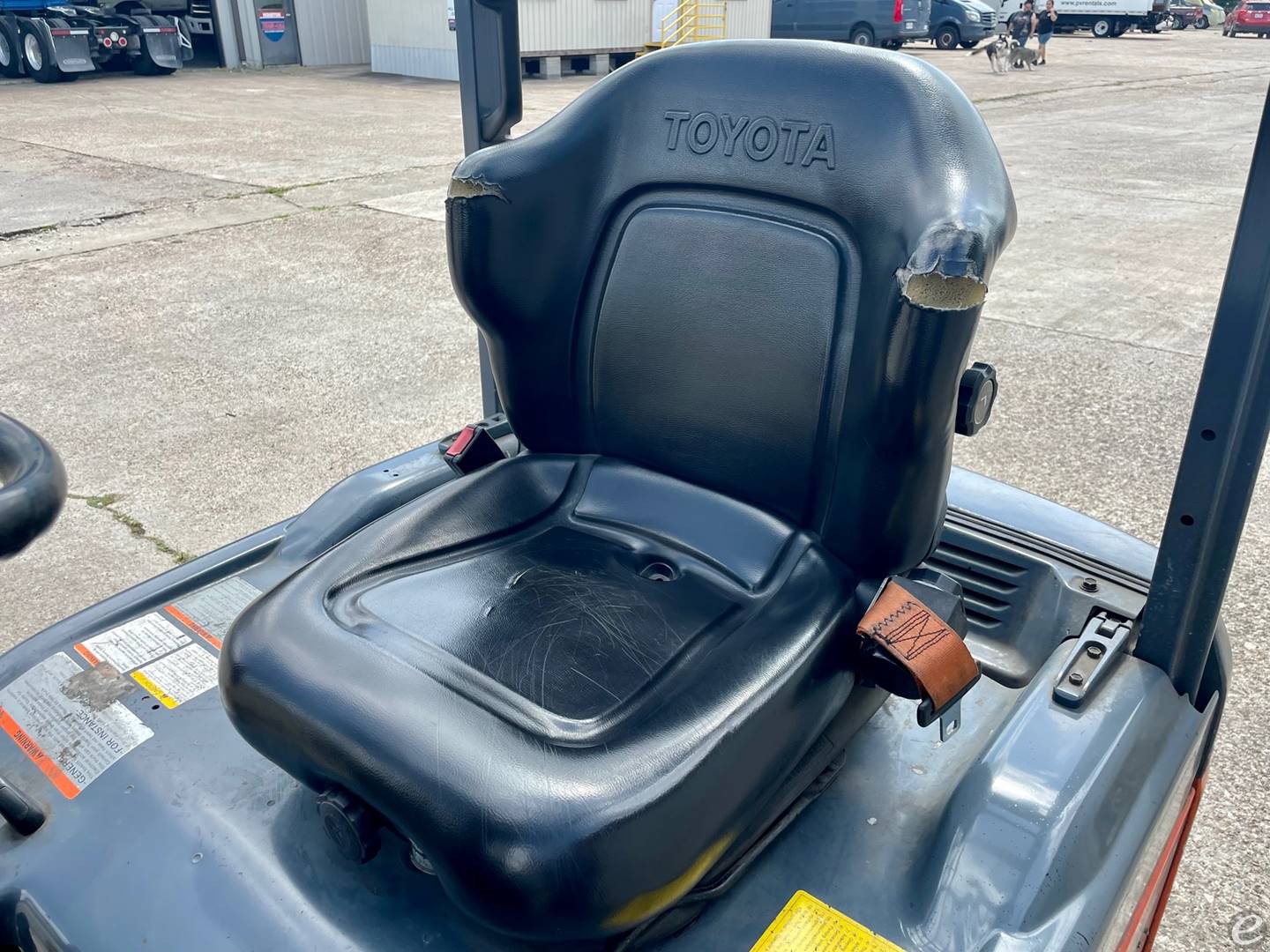 2016 Electric Toyota 8FBE18U Electric 3 Wheel Sit Down