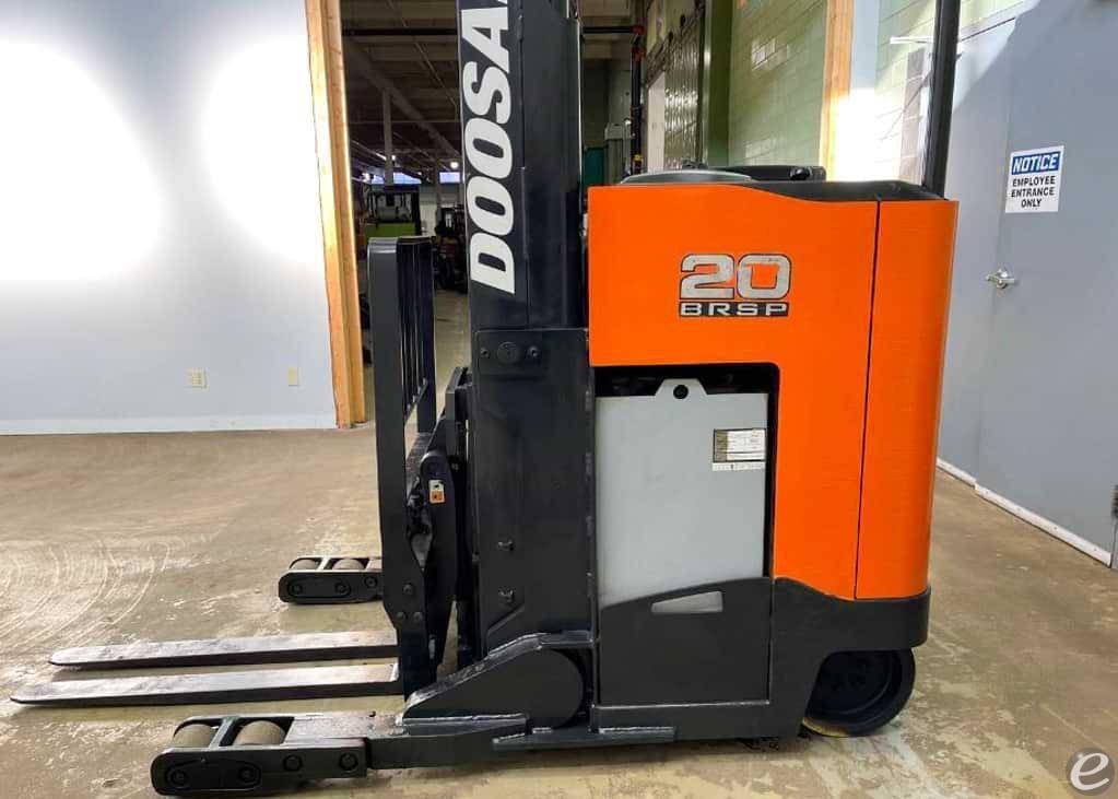 2015 Electric Doosan BR20SP-7 Electric Narrow Aisle Single Reach