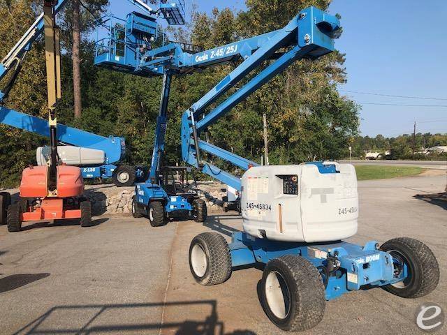 2013 Diesel Genie Z45/25 Articulated Boom