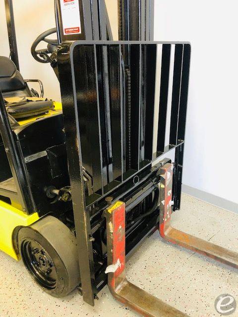 2004 Electric Yale Electric 3 Wheel Sit Down | Eliftruck