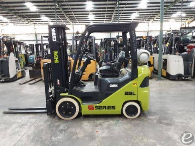 2024 LP Gas Clark Forklifts S25CL - 123Forklift