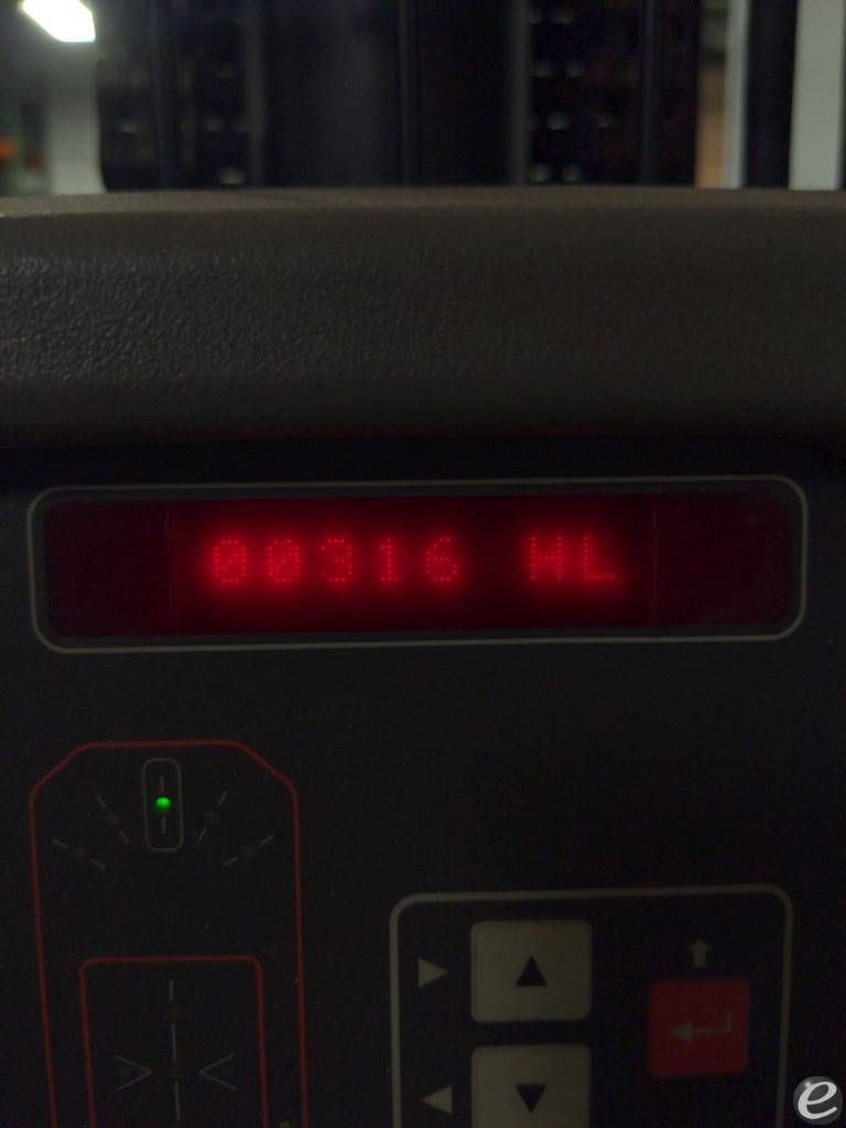 2013 Electric Raymond 560-OPC30TT Electric Order Picker