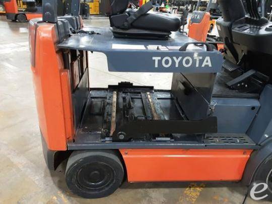 2018 Electric Toyota 8FBCU32 Cushion Tire 4 Wheel Sit Down (Indoor ...