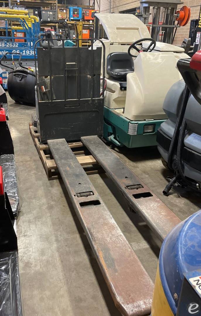 2003 Electric Barrett RPTT1W2G80BV Electric Walkie Pallet Jack