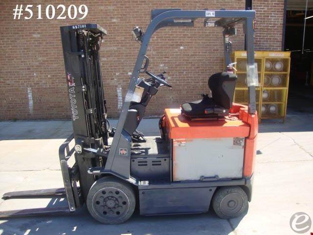 2005 Electric Toyota 7FBCU25 Electric 4 Wheel Sit Down