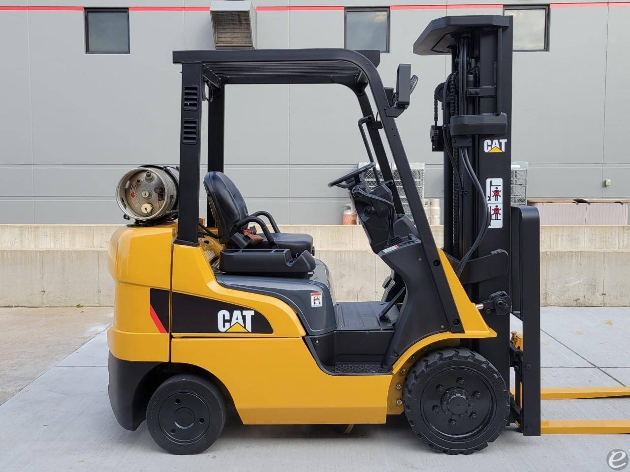 2013 LP Gas Cat 2C5000 Cushion Tire 4 Wheel Sit Down (Indoor Warehouse)
