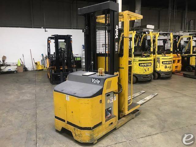 2015 Electric Yale OS030EF Electric Order Picker