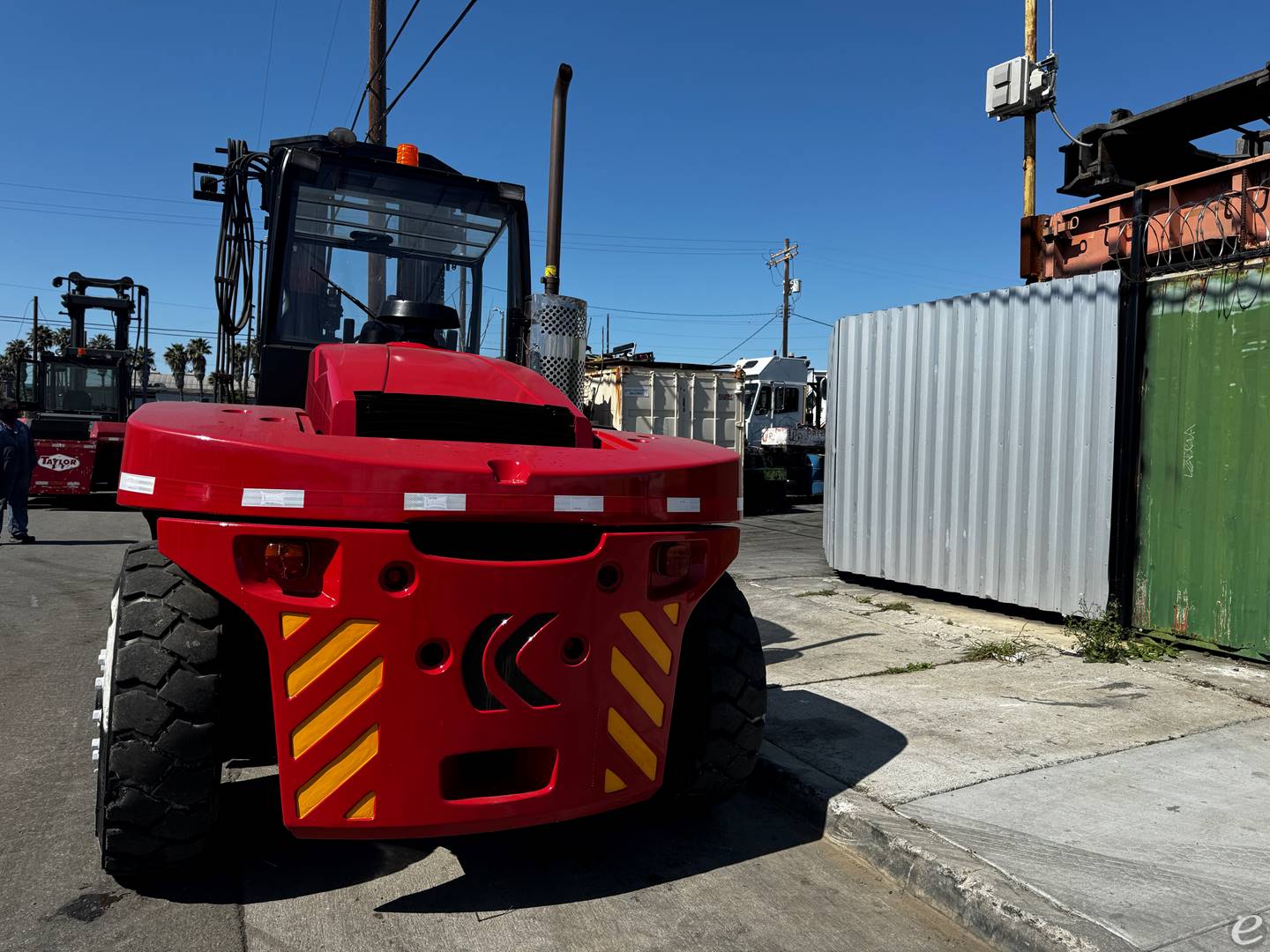 2006 Diesel Kalmar Rough Terrain Forklifts DCE 140-6 - 123Forklift