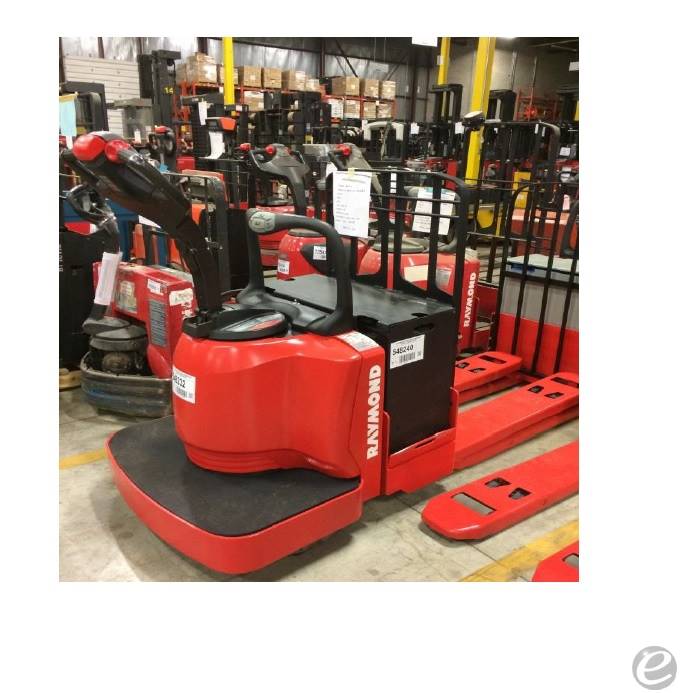 2009 Electric Raymond 8400 Electric Walkie/Rider Pallet Jack