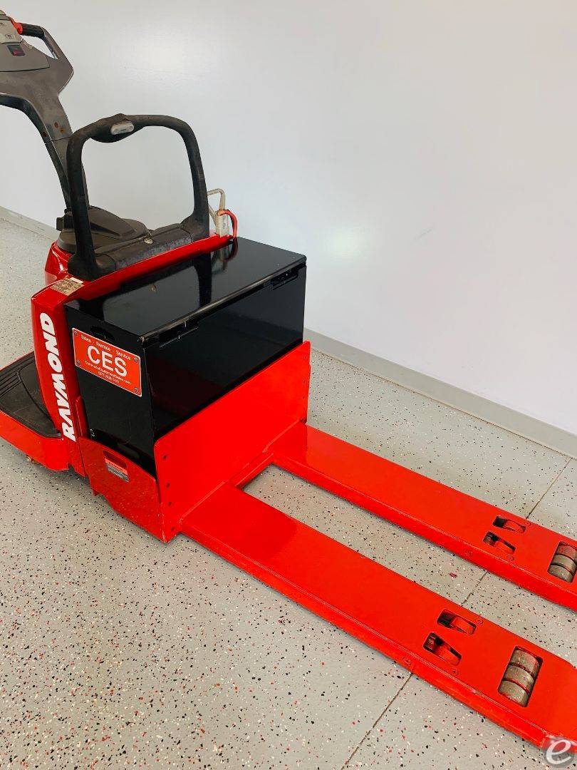 2007 Electric Raymond Electric Walkie/Rider Pallet Jack | Eliftruck