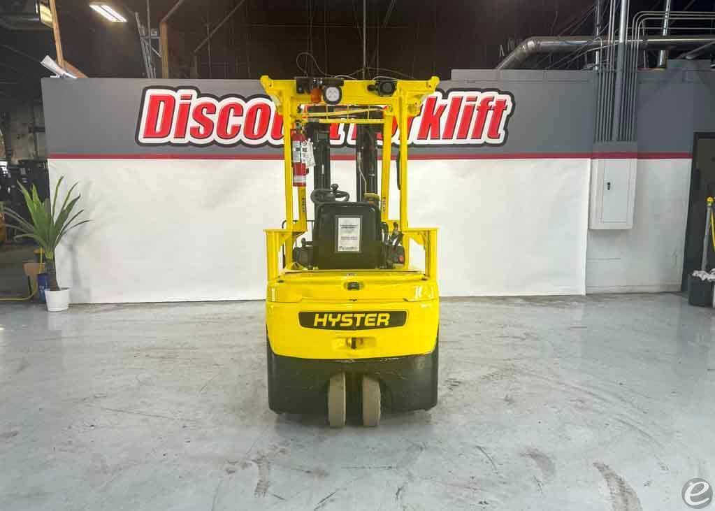 2017 Electric Hyster J30XNT Electric 3 Wheel Sit Down