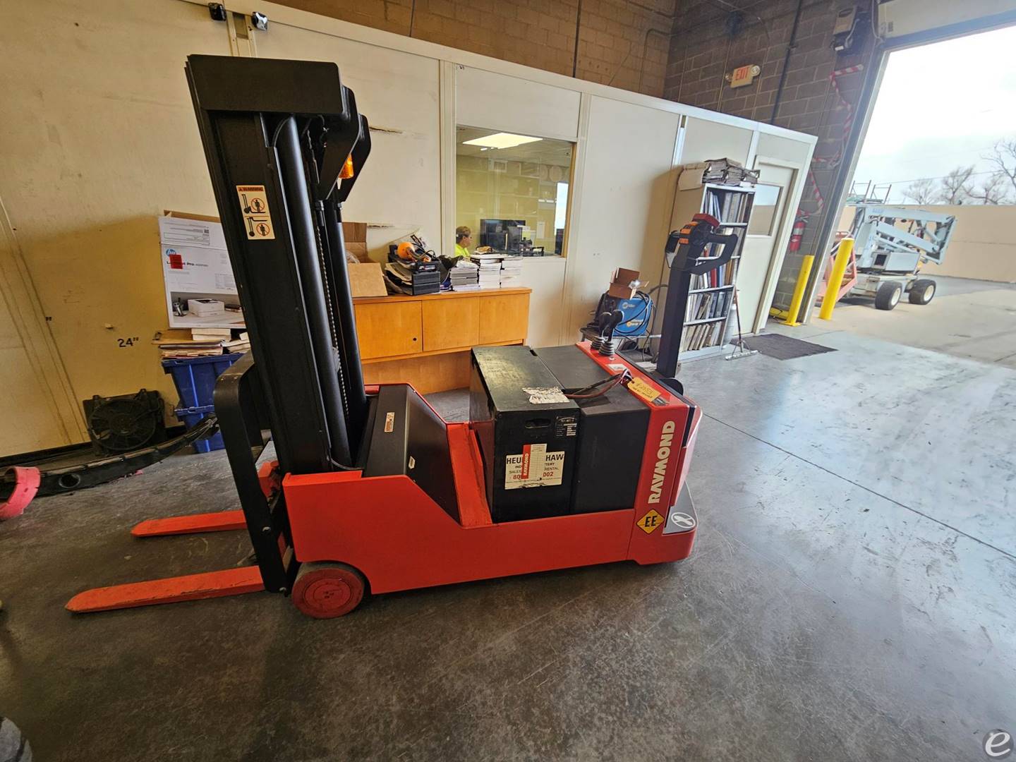2009 Electric Raymond RCSR40TT Electric Walkie Counterbalanced Stacker
