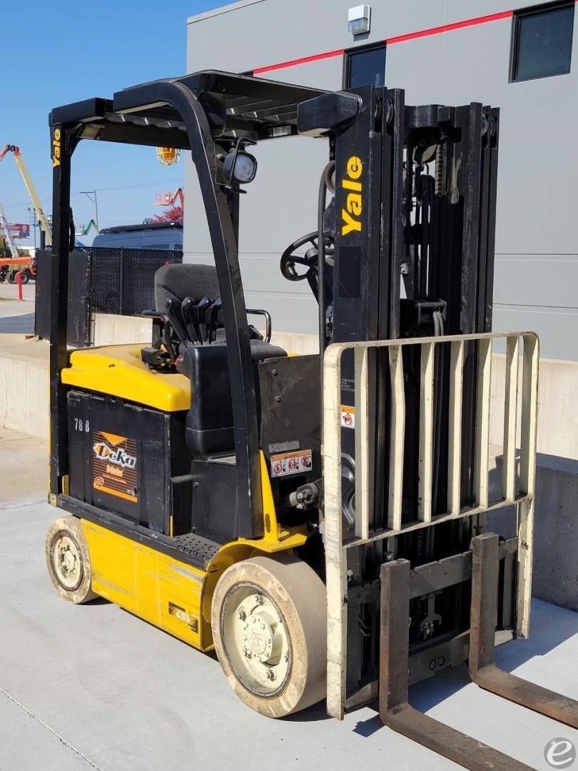 2014 Electric Yale ERC050VG Electric 4 Wheel Sit Down