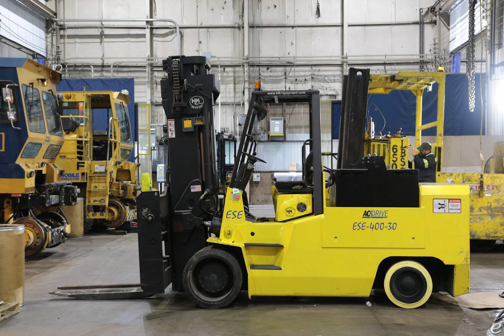 2017 Electric Hoist Liftruck Electric 4 Wheel Sit Down | Eliftruck