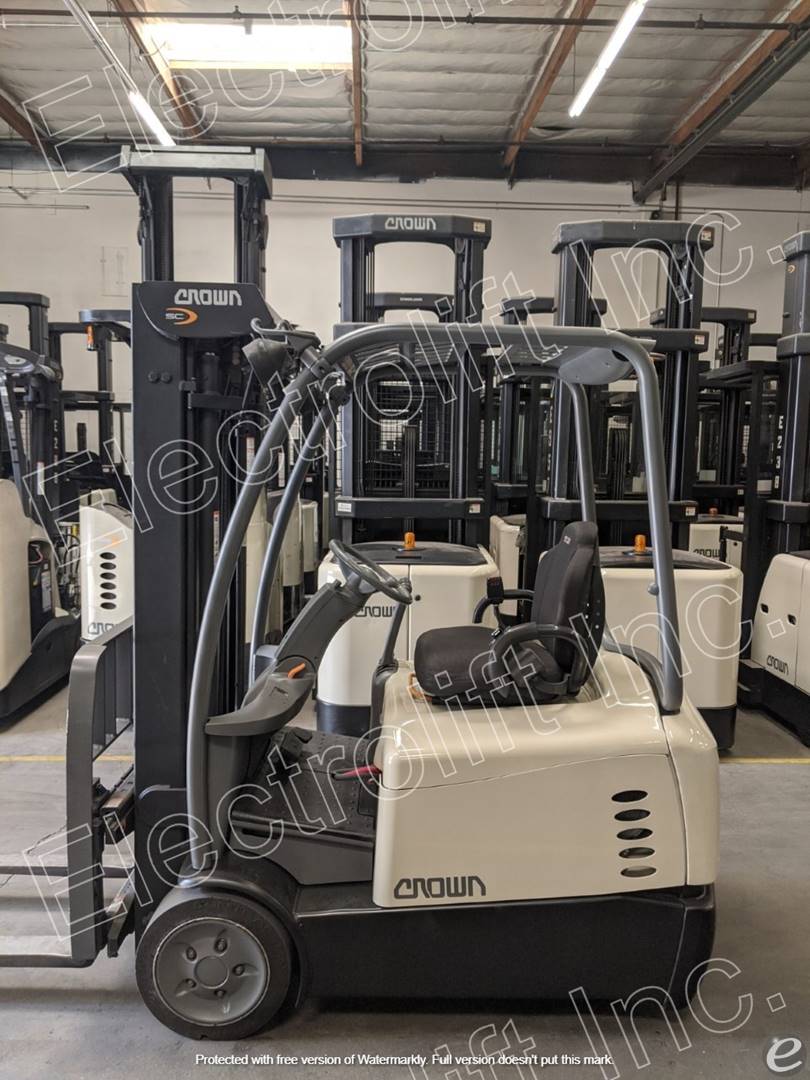 2015 Electric Crown SC5225-30 Electric 3 Wheel Sit Down