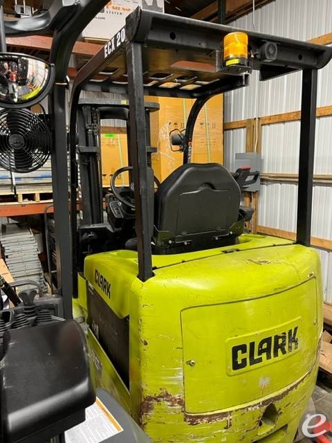 2009 Electric Clark ECX20 Electric 4 Wheel Sit Down