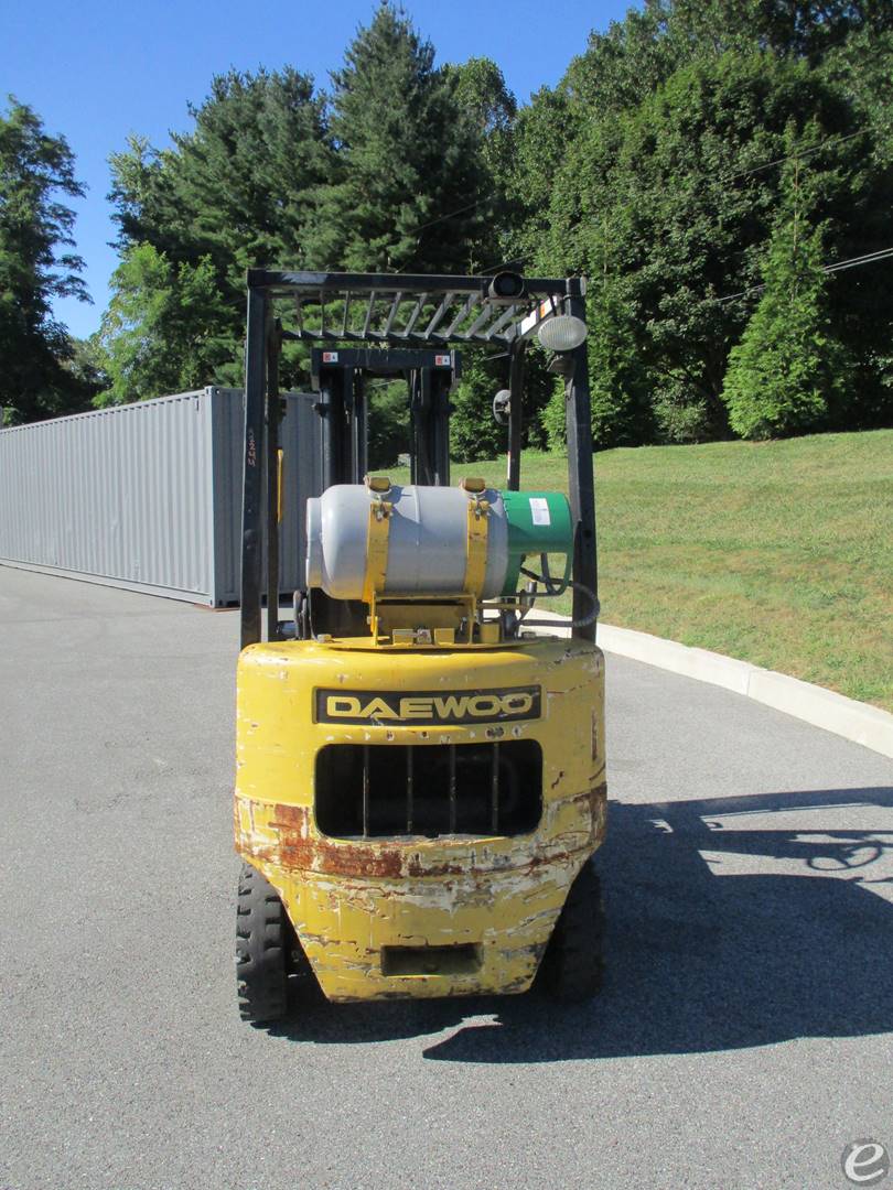 2003 LP Gas Daewoo G15S Pneumatic Tire 4 Wheel Sit Down