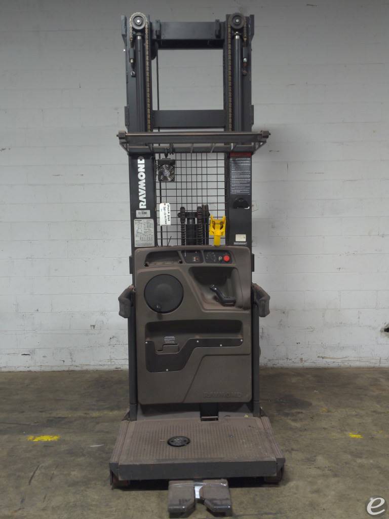2013 Electric Raymond 560-OPC30TT Electric Order Picker