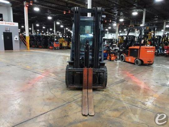 2017 LP Gas Toyota 8FGU30 Pneumatic Tire 4 Wheel Sit Down