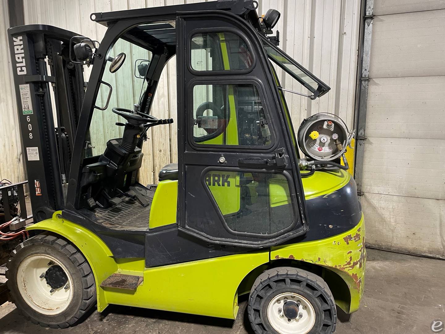 2008 LP Gas Clark C30 Pneumatic Tire 4 Wheel Sit Down