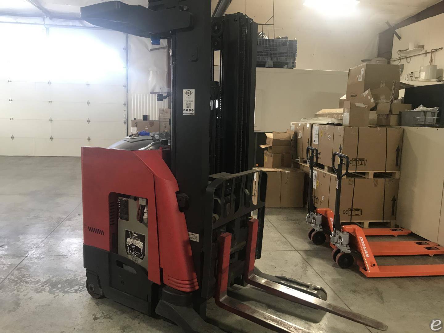 2016 Electric Raymond 730 Electric Narrow Aisle Single Reach