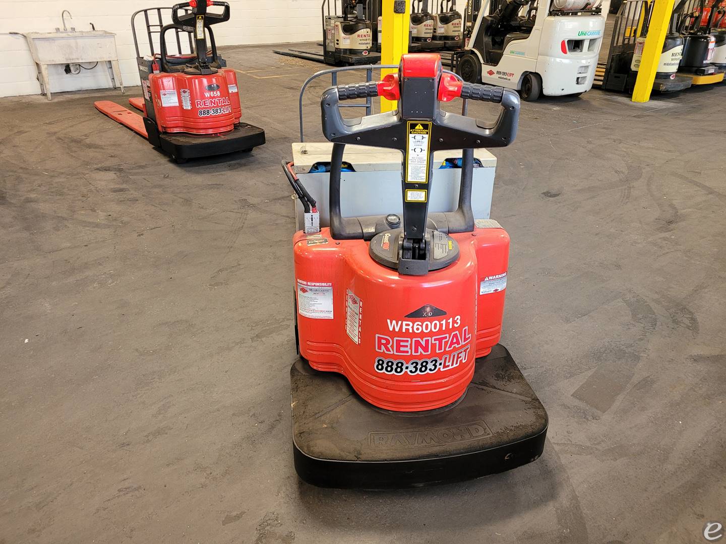 2005 Electric Raymond 112-FRE60L Electric Walkie/Rider Pallet Jack