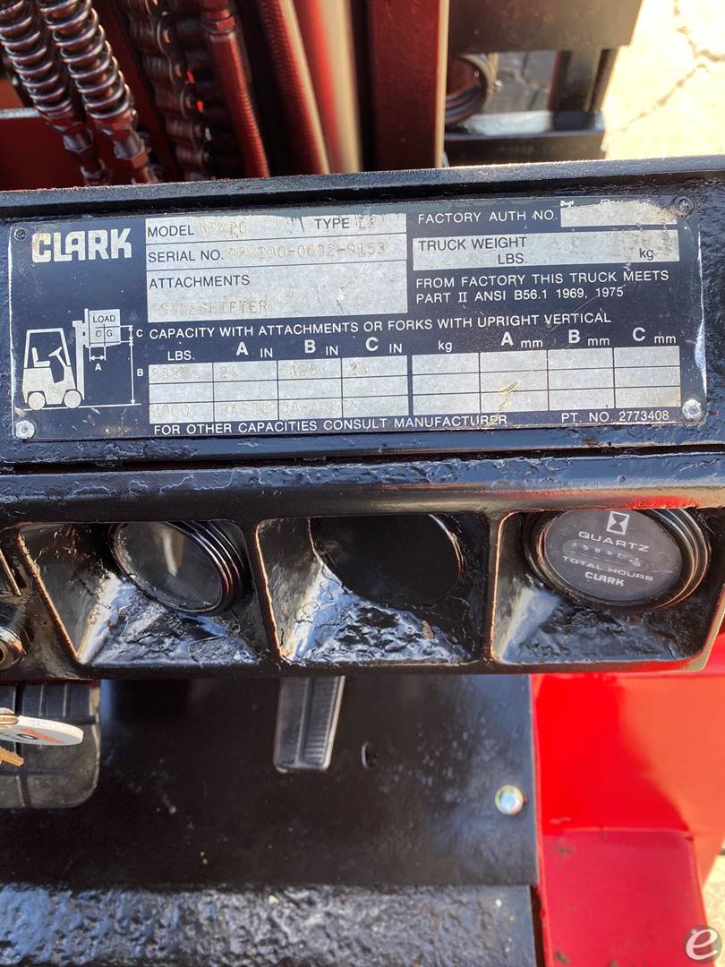 LP Gas Clark GPX20 Pneumatic Tire 4 Wheel Sit Down