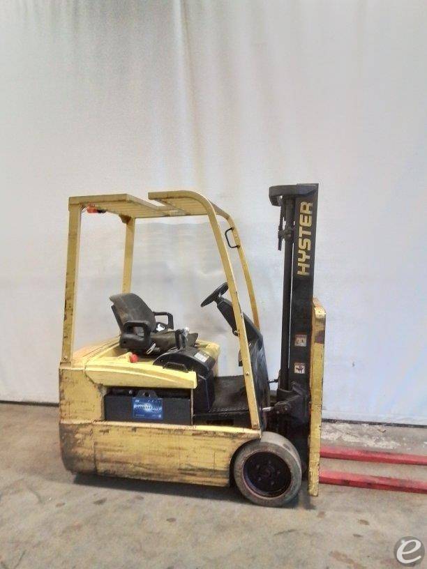 2006 Electric Hyster J40ZT Electric 3 Wheel Sit Down