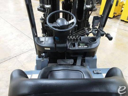 2017 Electric Toyota 8FBCHU25 Cushion Tire 4 Wheel Sit Down (Indoor ...