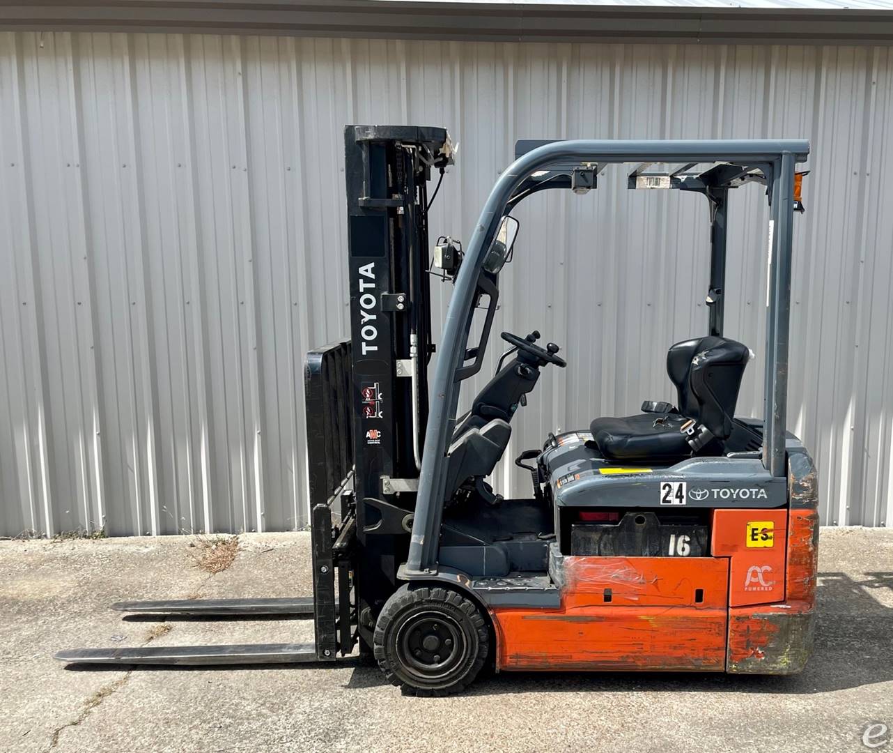 2016 Electric Toyota 8FBE18U Electric 3 Wheel Sit Down