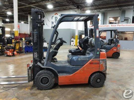 2019 LP Gas Toyota 8FGU18 Pneumatic Tire 4 Wheel Sit Down