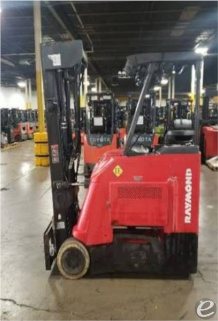 2016 Electric Raymond Sit Down Rider 425-C50QM - 123Forklift