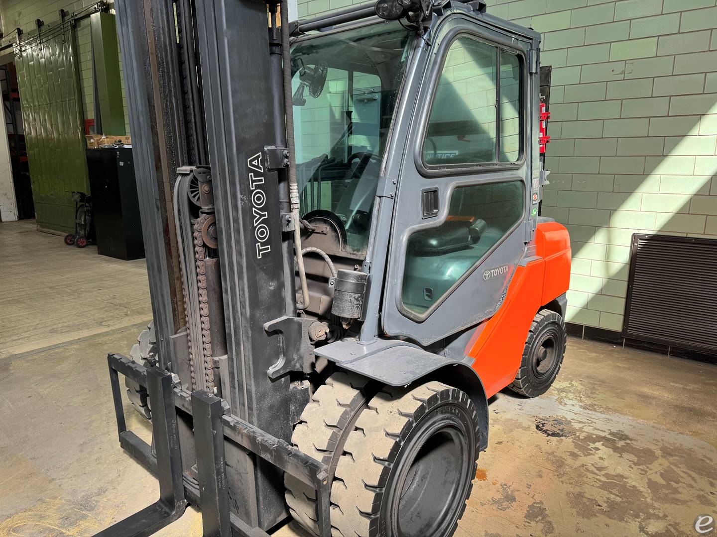 2017 LP Gas Toyota 8FGU32 Pneumatic Tire 4 Wheel Sit Down