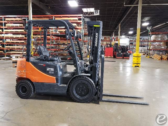 2012 LP Gas Daewoo Sit Down Rider G25E-5 - 123Forklift