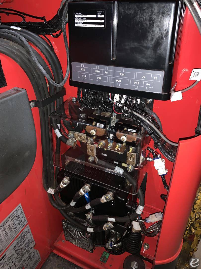 Electric Raymond 740-R45TT Electric Narrow Aisle Single Reach